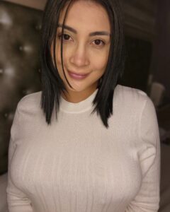 Martina Smith Bio, Age, Career, Net Worth, Height, Education,