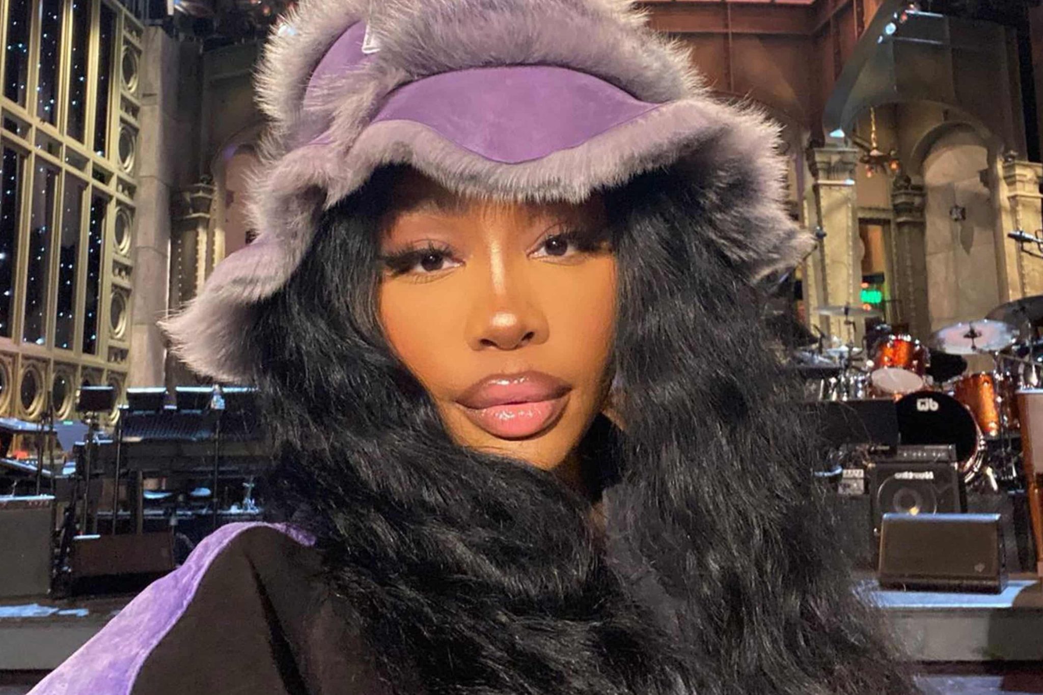 SZA Real Name and How She Got Her Stage Name - CELEB DISTINATION